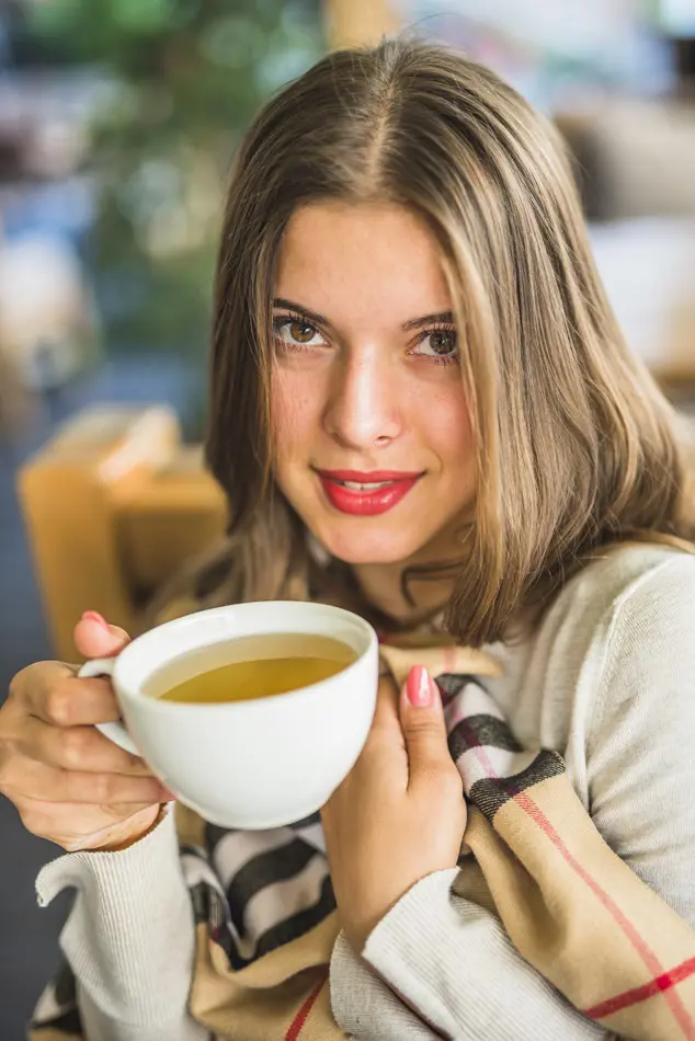 14 Best Teas For Digestion And Gut Health