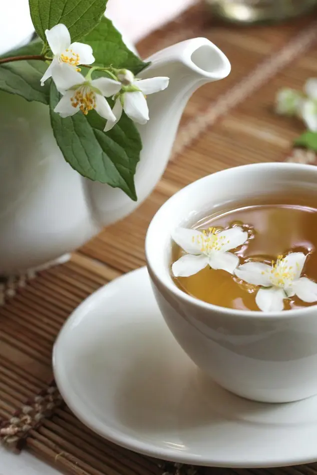 18 Best Teas For Balancing Hormones